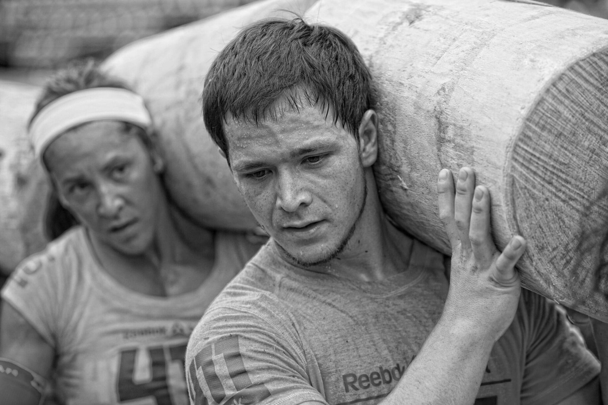 3 Exercises With Chains to Build a Muscular Lower Body for Guys | BOXROX