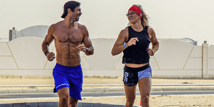 7 Timeless Fitness Tips from Hulk Hogan’s Hulkamania Workout Set | BOXROX