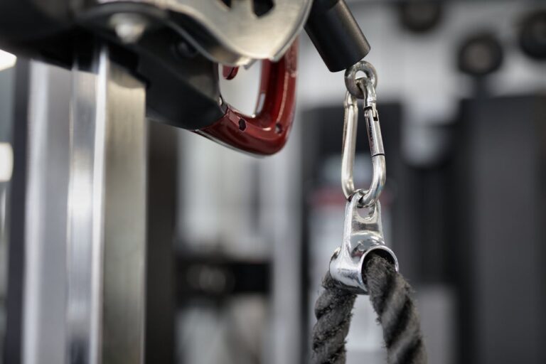 The Best 3 Cable Ab Exercises to Build a Defined Six Pack | BOXROX