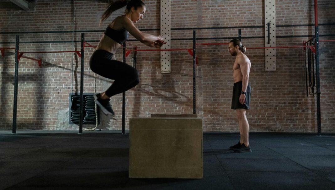 6 Plyometric Moves That Build Explosive Power | BOXROX