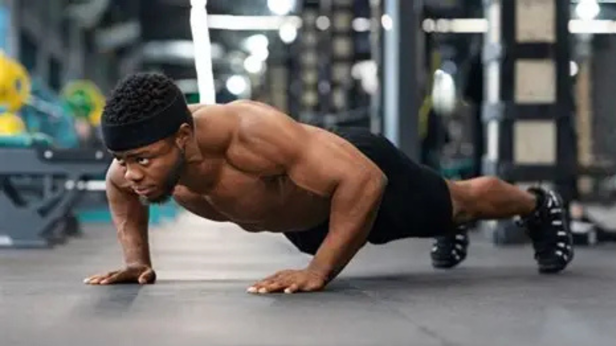 Push-Ups vs Bench Press: Which Builds More Muscle for Beginners? | BOXROX